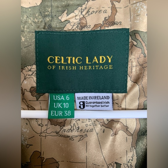 Celtic Lady of irish heritage | Jackets & Coats | Celtic Tweed Gilet ...